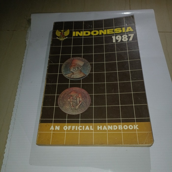 Jual Buku Indonesia 1987 - An Official Handbook | Shopee Indonesia