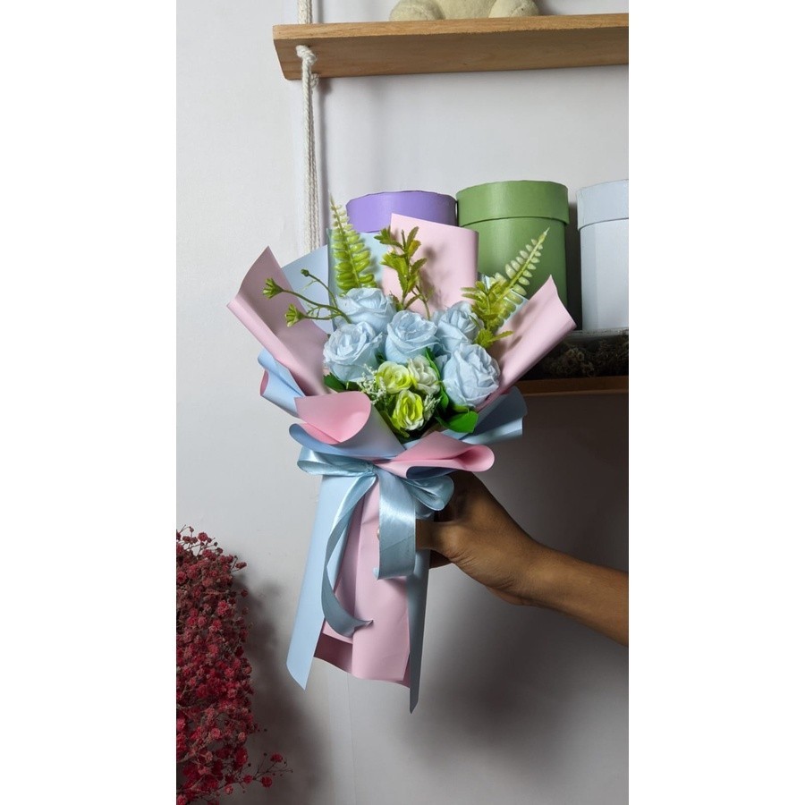 Jual Craftsman bouquet bunga artificial (awet anti layu) kado sidang ...