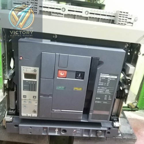Jual ACB 3P 3200A MANUAL DRAWOUT 65kA H1 NW32H13D2EH SCHNEIDER MasterPact NW ACB 3P 3200A ...