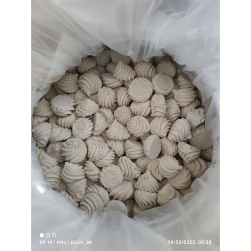 Jual Kue Bangkit / Kue Sagu Susu Fean Lok | Shopee Indonesia