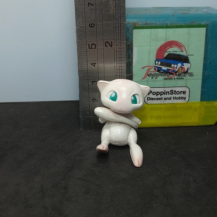 Jual Takara Tomy Auldey Pokemon Moncolle Mew Action Figure | Shopee ...