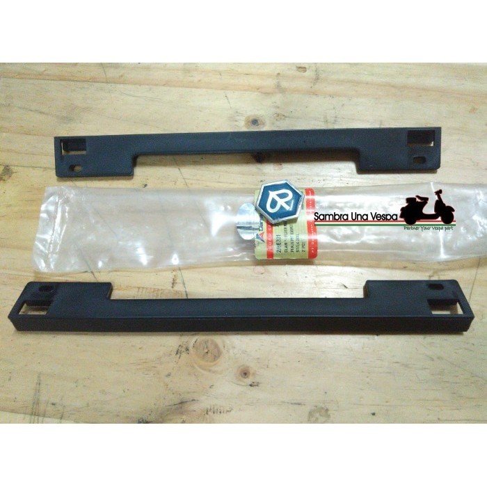 Jual ORIGINAL!! List Lis Penjepit Karpet karet Lantai vespa PXE strada ...
