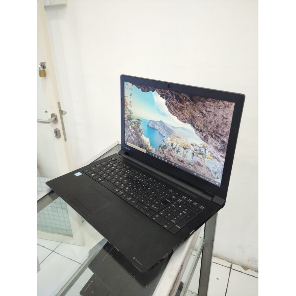 Jual TOSHIBA B55 ram 8Gb core i5 Gen6 ssd 256 ringan 15.6 inch | Shopee ...