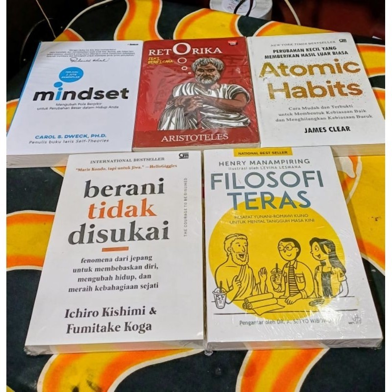 Jual paket 5 buku motivasi populer atomic habits retorika mindset filosofi teras berani tidak ...