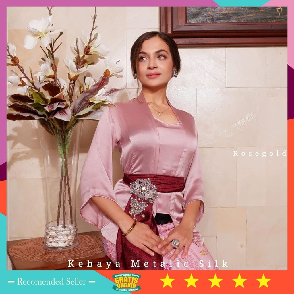 Jual Kebaya Viral Keren Model Terbaru Kekinian / Setelan Kebaya Metalik ...