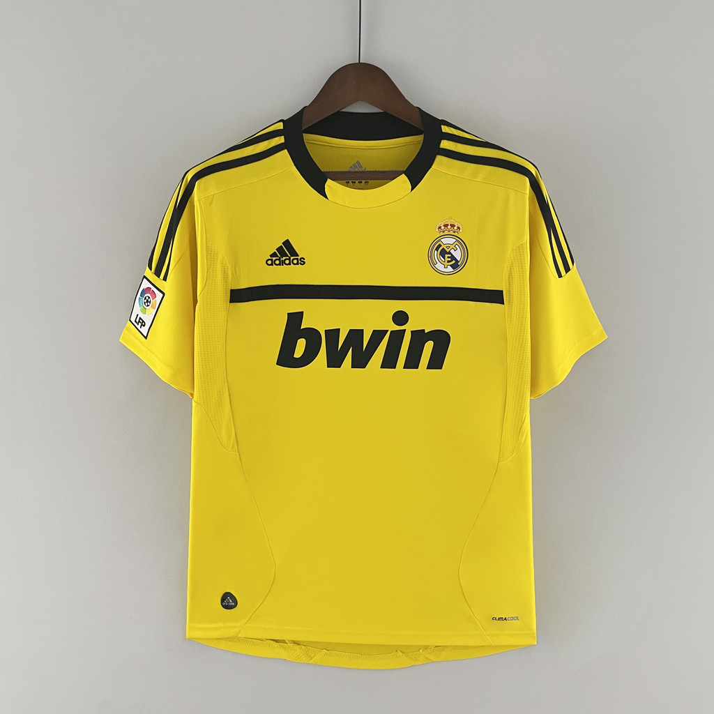 Jual Jersey Retro Real Madrid 11/12 Goalkeeper Yellow A201 T shirt pria ...
