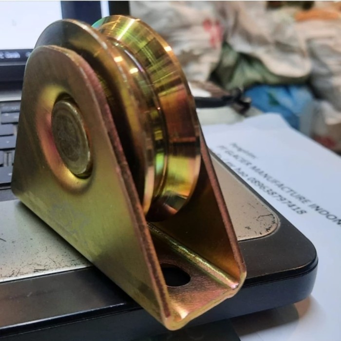 Jual Roda Pintu Pagar / Katrol / Roda Pintu Besi 3 inch ( 70MM ) Kuning ...