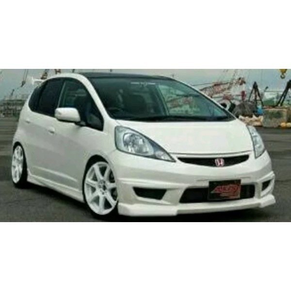 Jual BodyKit Honda Jazz Depan Axis dan Belakang GE8 BODY KIT | Shopee ...