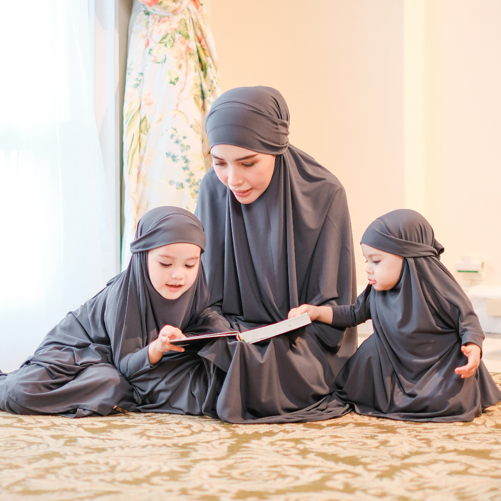 Jual Lozy Hijab - Shameera Prayer Set (Mukena Set Umroh Haji Jersey ...
