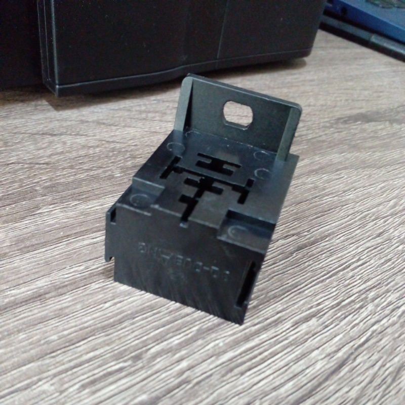 Jual Socket Relay Bisa untuk 4 kaki atau 5 kaki Relay Gandeng Model ...