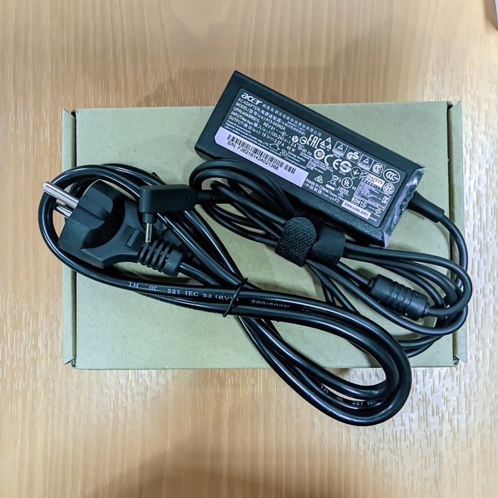 Jual ORIGINAL Adaptor/Charger Acer Swift 1 Swift 3 Swift 5 19V - 2.37A ...