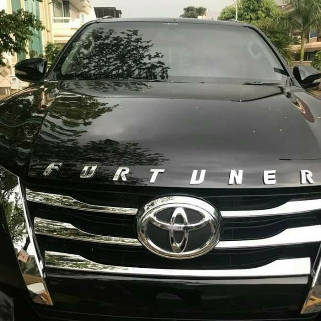 Jual OV Engine Hood Emblem FORTUNER / Logo Fortuner / Logo Kap Mesin ...