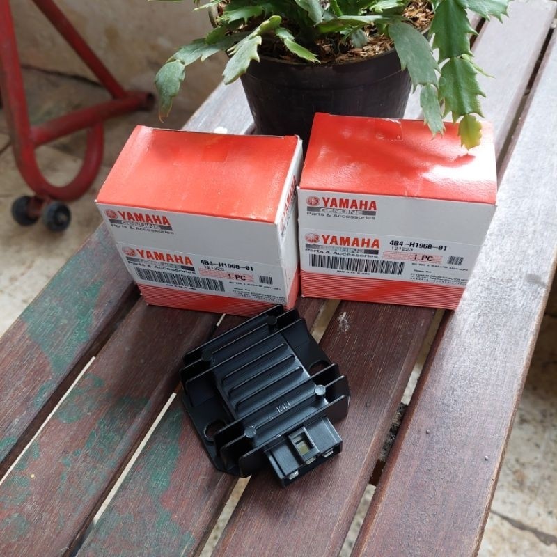Jual Kiprok Regulator Nmax N Max Original Yamaha 4b4 H1960 01 Shopee