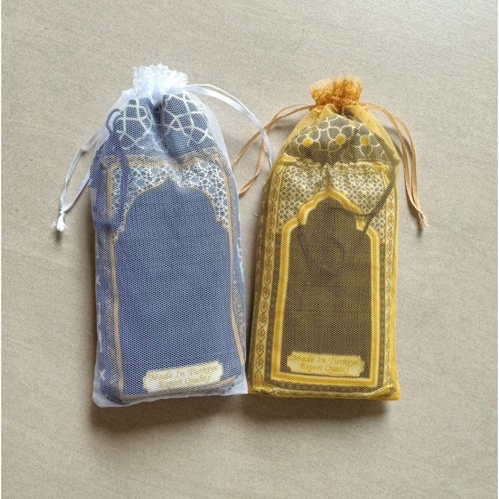 Jual Souvenir sajadah travel 35x60 pouch tile souvenir pernikahan ...