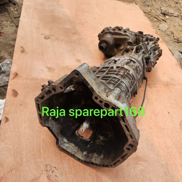 Jual transmisi perseneling gearbox Ford ranger 2500 4x4 WL copotan ...