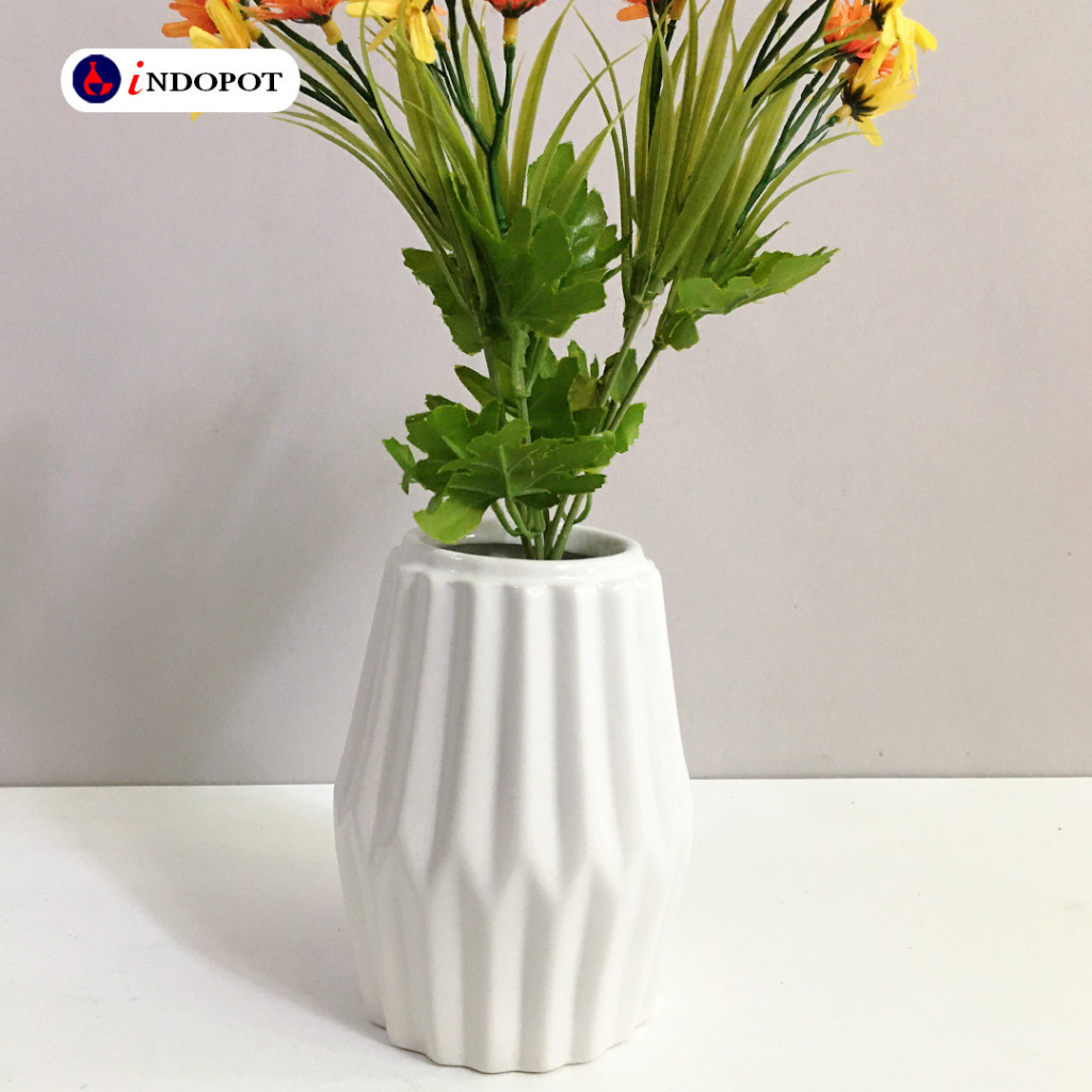 Jual Vas Bunga Estetik Fruta Bisa Untuk Dekorasi Rumah Keramik Modern ...