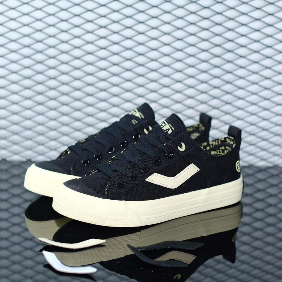 Jual Sepatu Ventela Evil x Papa Gading All Is Well Low 100% Original ...
