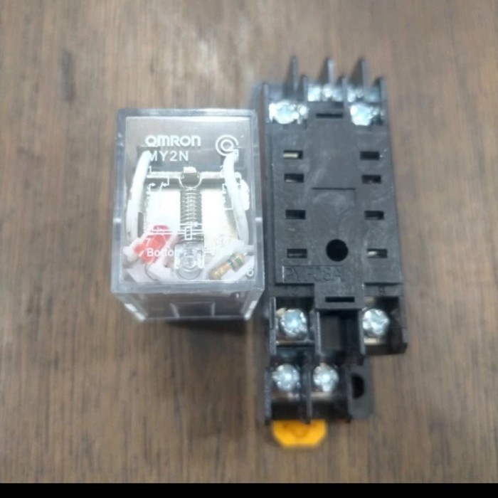 Jual relay omron my2n 110v 8kaki+socket - hanya relay -Vv45 | Shopee ...