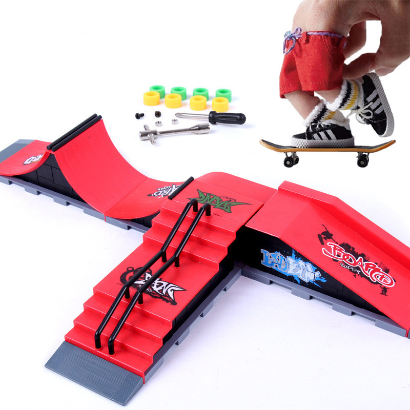 Jual Finger Skateboards Skate Set Toy Skate Park Ramp Set Parts for ...
