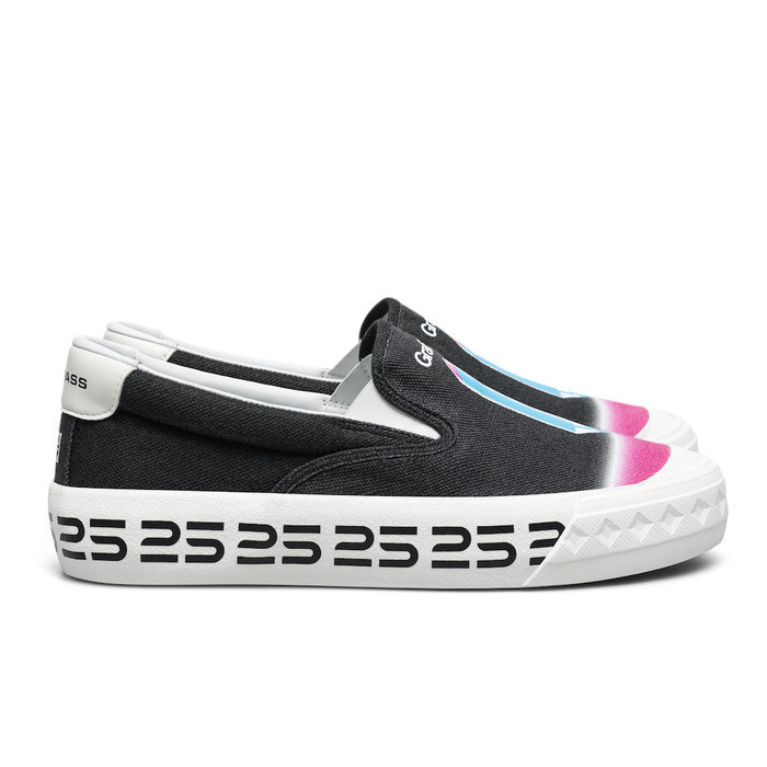 Jual Sepatu Compass Grafis 80 Slip On Black | Shopee Indonesia
