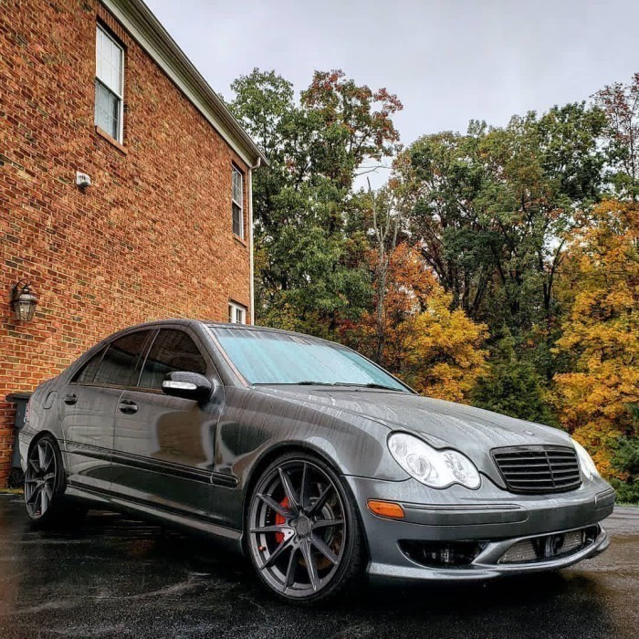 Jual BIG SALE bodykit Mercedes Benz C-Class w203 AMG 2000- BODY KIT ...