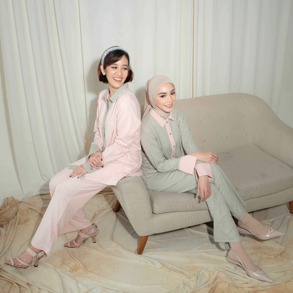 Jual LUMIERE - KNIT ONE SET | Shopee Indonesia