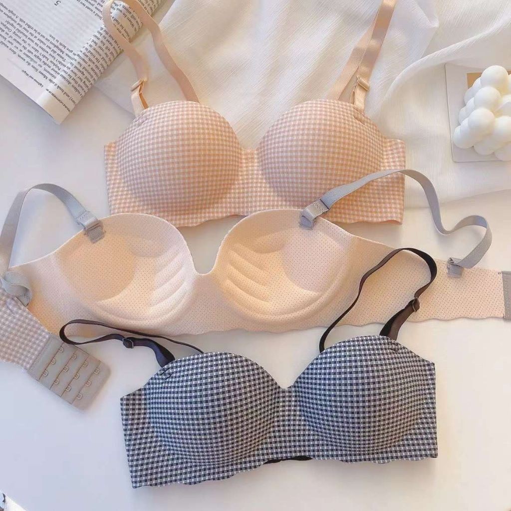 Jual Bra Wanita tanpa kawat bra yoga olahraga dengan busa | Shopee ...