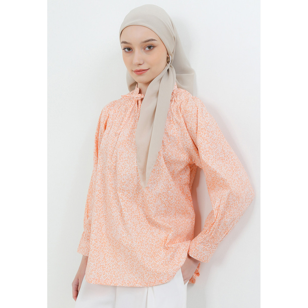 Jual MFMW Glenoska Atasan Blouse Peach Fuzz Motif Bunga | Shopee Indonesia