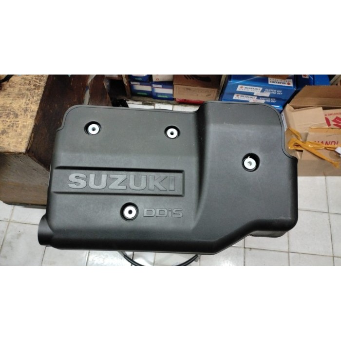 Jual Cover tutup engine Ertiga Diesel DDis berkualitas | Shopee Indonesia