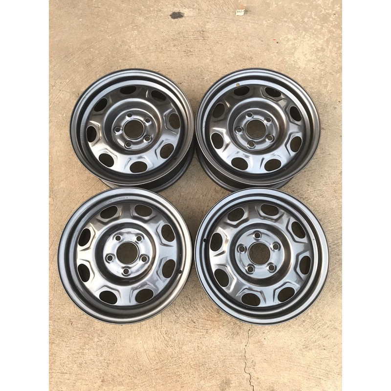 Jual velg kaleng taruna new repaint gun metal ring 15 + Center dop ...