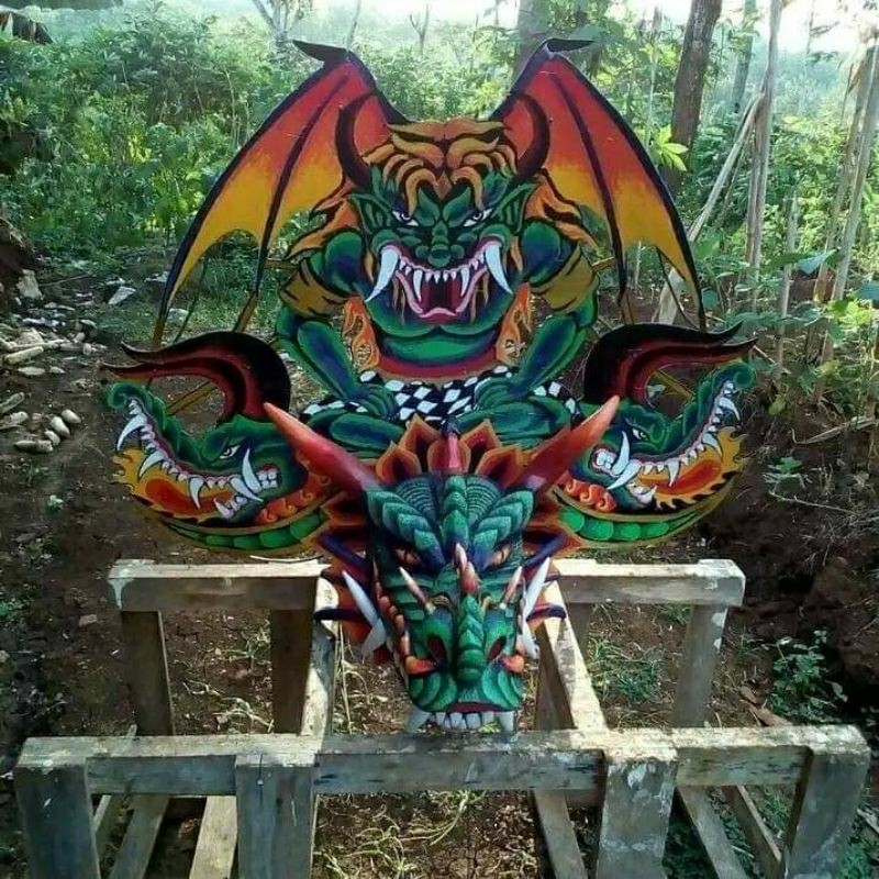 Jual BARONGAN DEVIL FULL KAYU ASLI UKURAN 14 SUDAH SATU SET KEMUL ...