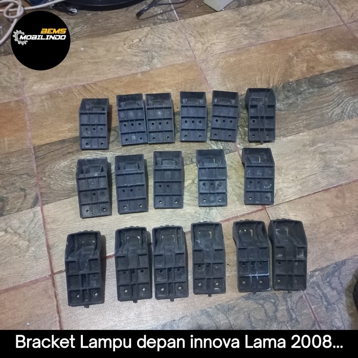 Jual Bracket Headlamp Innova Lama generasi pertama 2008 2009 2010 ...