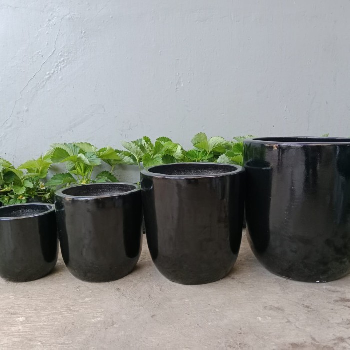 Jual pot duco hitam, pot tanah liat, pot kapsul, pot indoor, pot ...