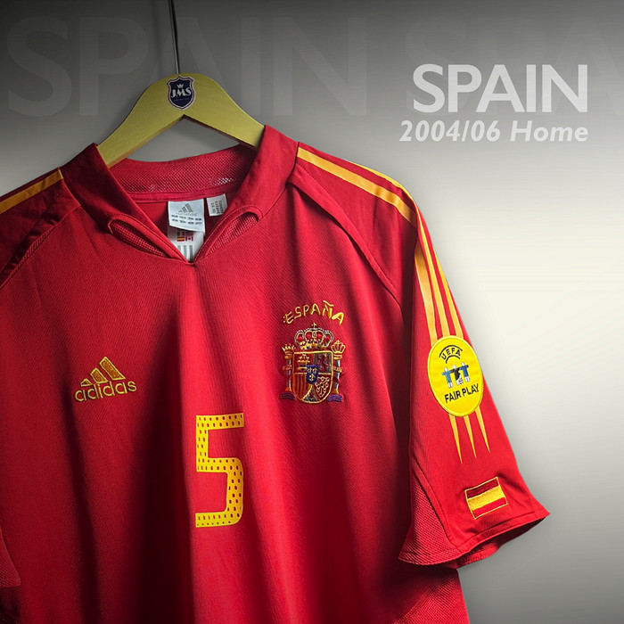 Jual 2004-06 SPAIN HOME SHIRT PUYOL #5 | Shopee Indonesia