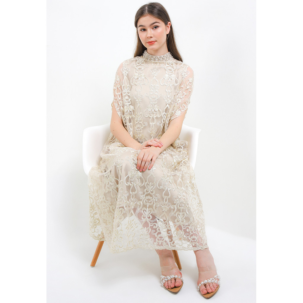 Jual CHIC SIMPLE EMBELLISHED TURTLE NECK METALIC EMB MESH CAPE KAFTAN ...