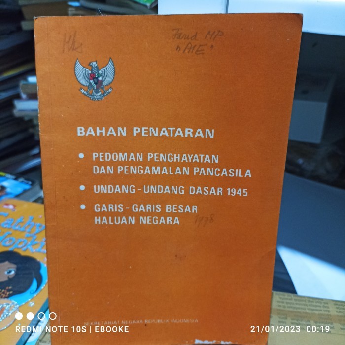 Jual bahan Penataran P4 undang-undang dasar 1945 garis besar haluan ...