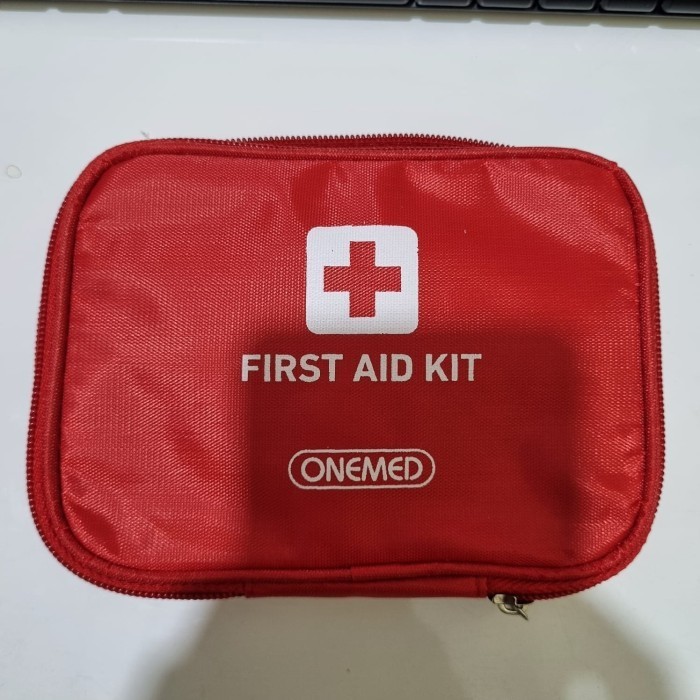 Jual First Aid Kit ONE MED. First Aid Bag ONEMED. P3K Set. P 3 K Bag ...