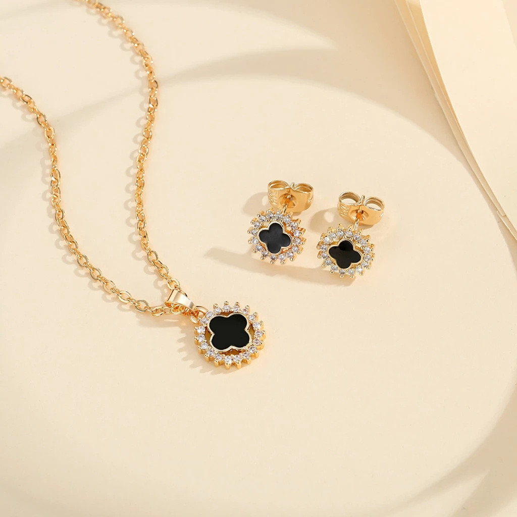 Jual Set Perhiasan Titanium Anti Karat Full Diamond Korea Aesthetic ...
