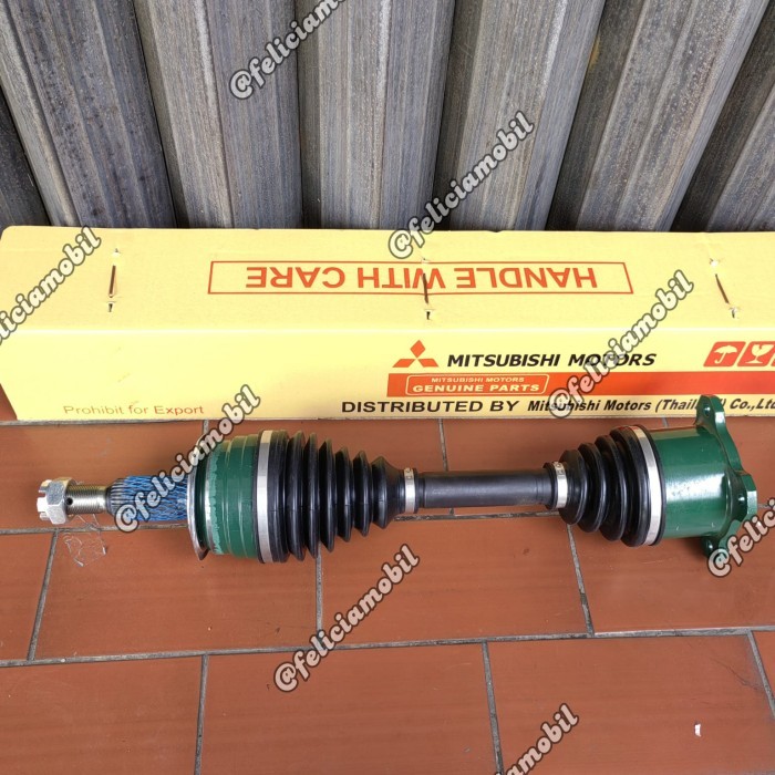 Jual CV Joint Drive Shaft Assy RH Kanan Triton HDX 3815A312 BARU | Shopee Indonesia
