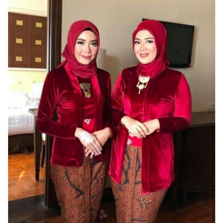 Jual Atasan PAKAIAN KEBAYA NITA DESA POLOS KUTU BARU BLUDRU MURAH ADAT JOGJA SOLO PAKAIAN ...