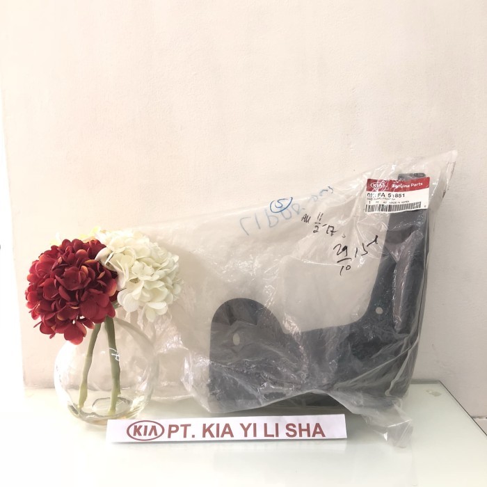 Jual Baru MUD GUARD ASSY FR RH - KIA CARENS II- KIA GENUINE PARTS ...