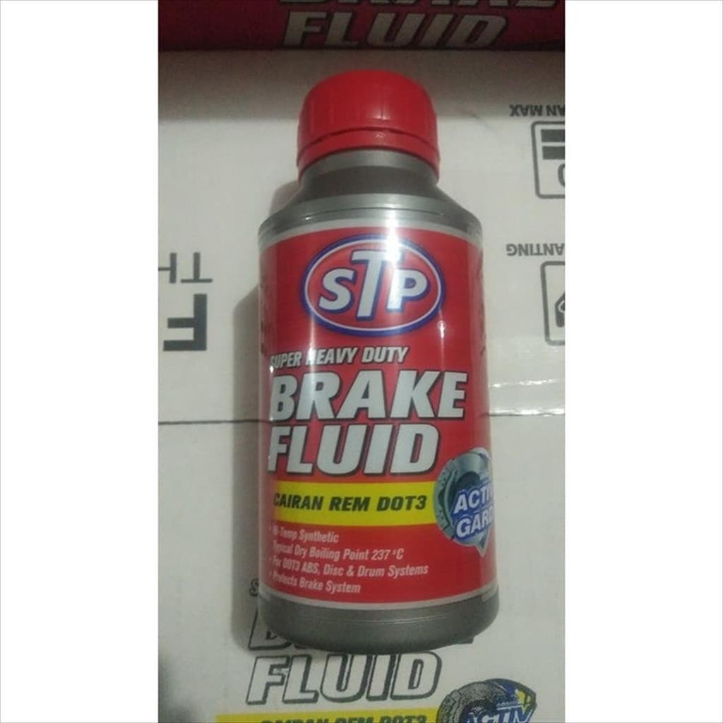 Jual Cairan Minyak Rem Brake Fluid DOT 3 Warna Merah STP 300ml | Shopee Indonesia