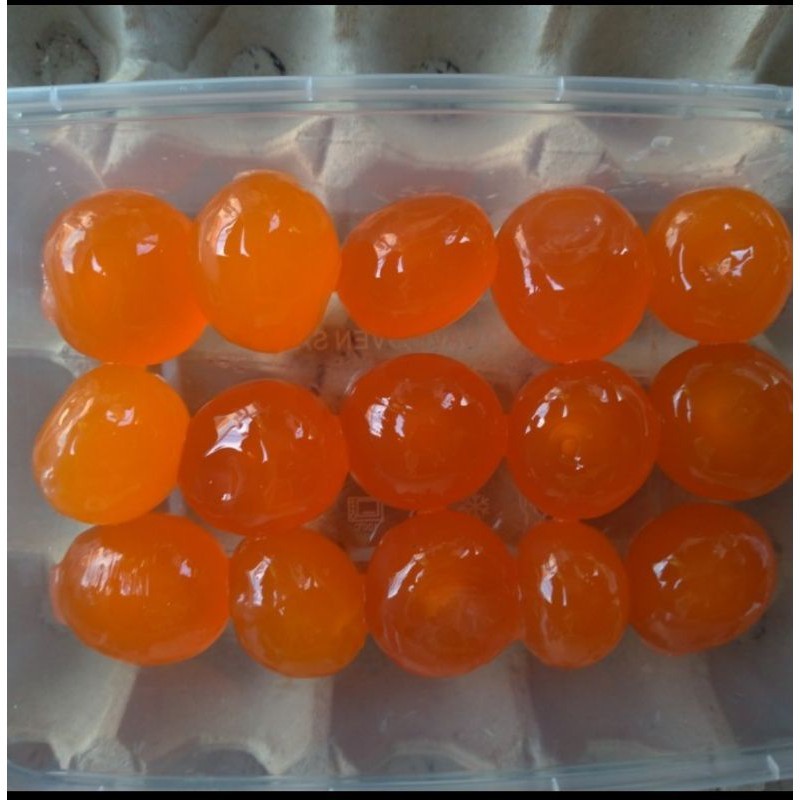 Jual kuning telur asin isi 20 / box. khusus bakcang dan mooncake ...