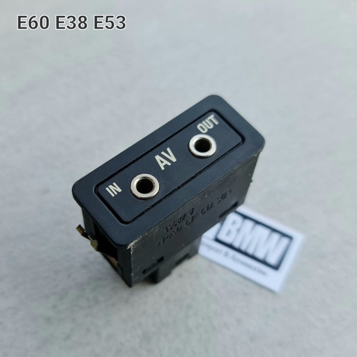 Jual TC99 AV Audio Video port socket BMW E60 E38 X5 E53 p/n BMW 8368346 ...