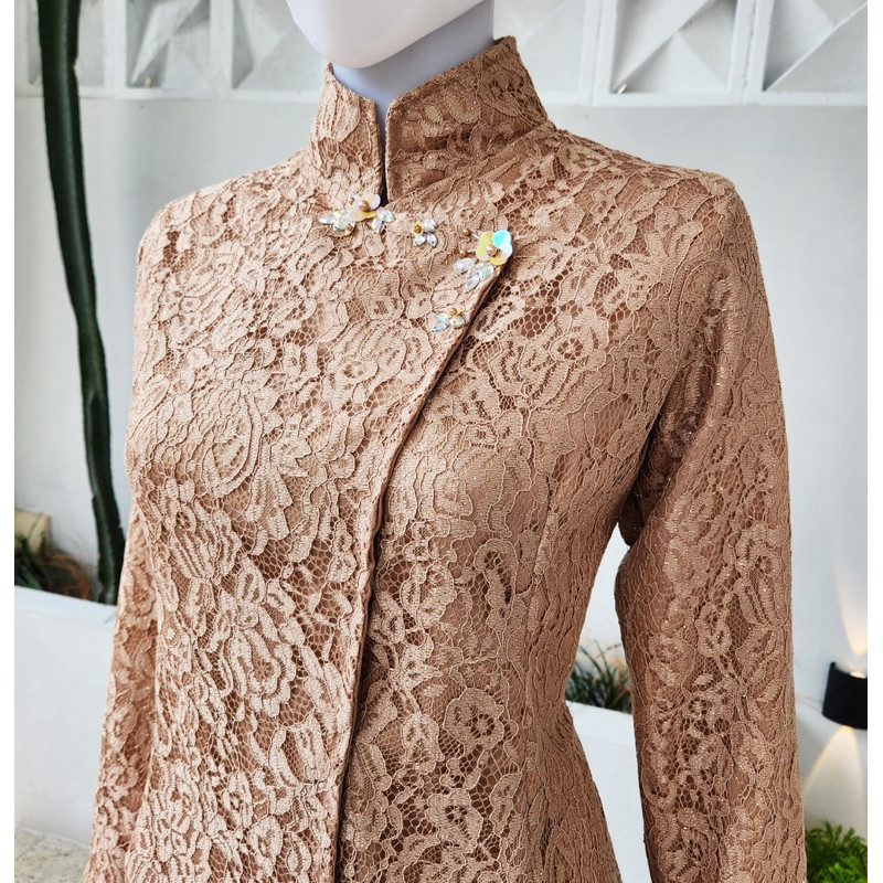 Jual EB>Kebaya Janggan/Kebaya pagar ayu/Kebaya domas/KebayaWisuda ...