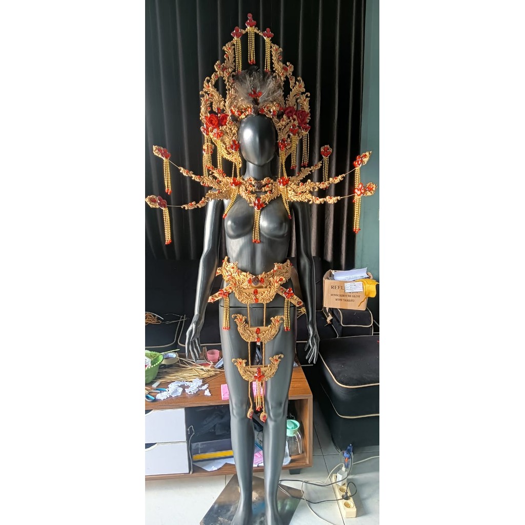 Jual MAHKOTA KARNAVAL MASKOT - KOSTUM KARNAVAL | Shopee Indonesia