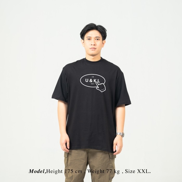 Jual UNKL347 T-Shirt Hitam Bahan Combed Motif Simpel FAAR | Shopee ...