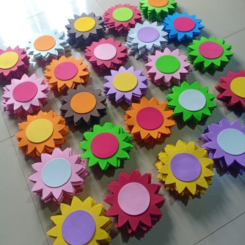 Jual Hiasan Kelas Bunga Spon (15 cm x 15 cm)/ Hiasan Dinding / Dekorasi ...