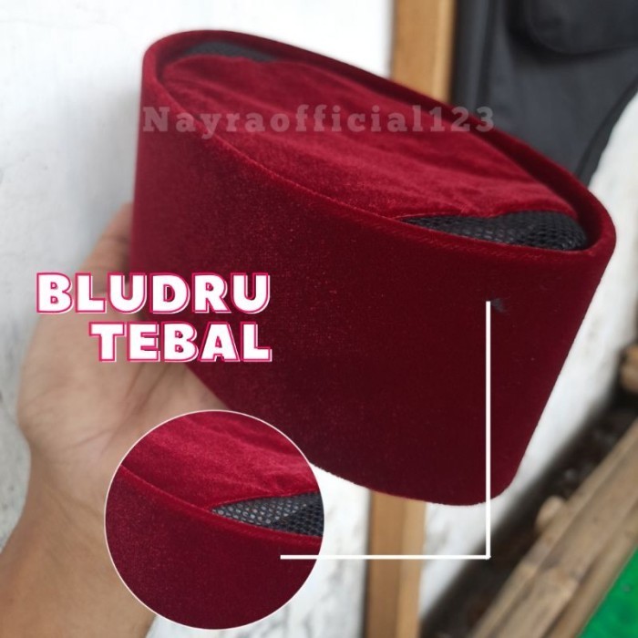 Jual Peci merah betawi, peci betawi merah maroon, bludru tebal - Tinggi ...