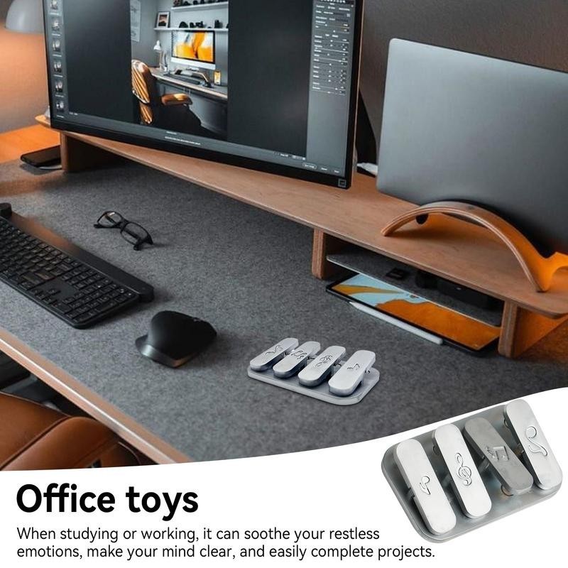 Jual 4 Keys Stress Toy Stress Toys Sensory Gadget Metal Desk Toy Mini ...